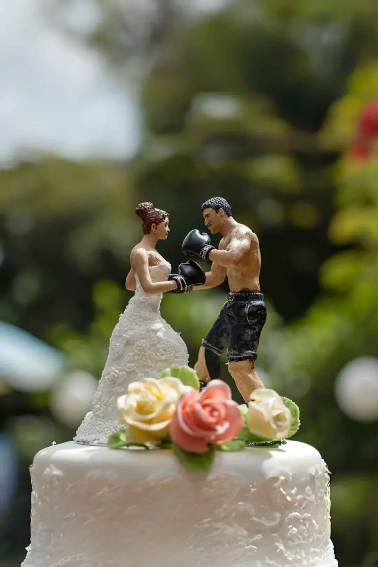 Wedding Cake Ideas - HandsomeWedding